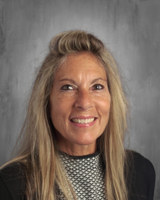 Jennifer Ludlow's Instagram, Twitter & Facebook on IDCrawl